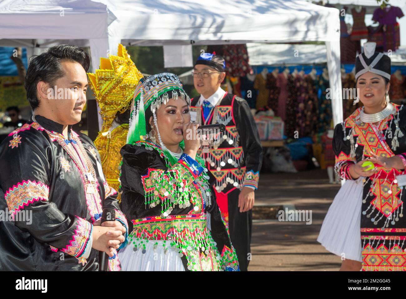 Long beach hmong association hi-res stock photography and images - Alamy