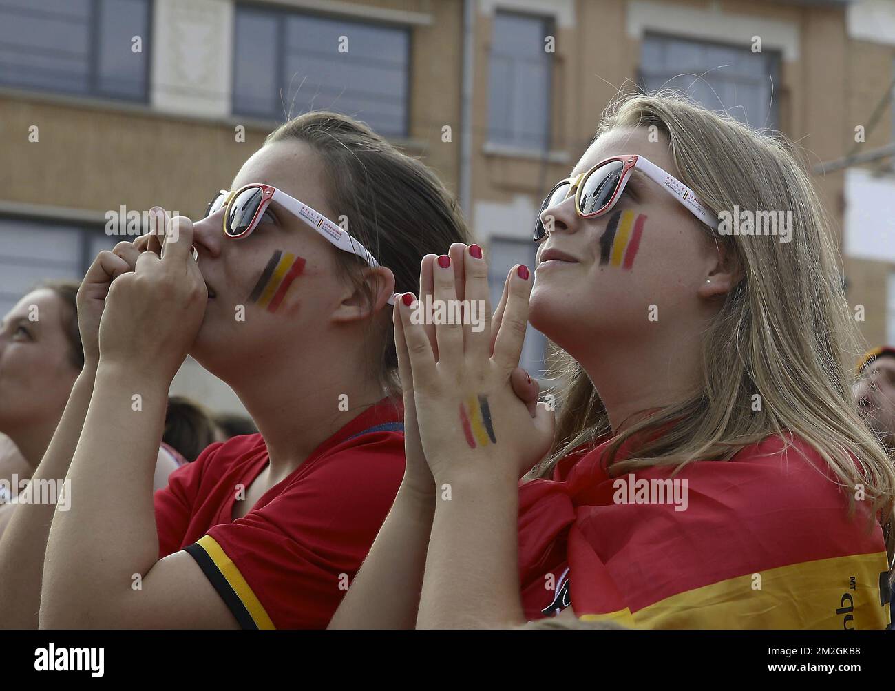 Fifa soccer fans big screen hi-res stock photography and images - Alamy