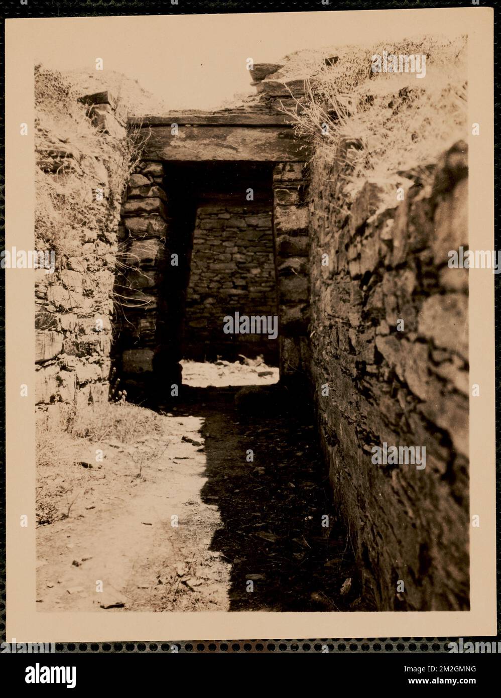 Dimini - beehive tomb , Tombs & sepulchral monuments. Nicholas ...