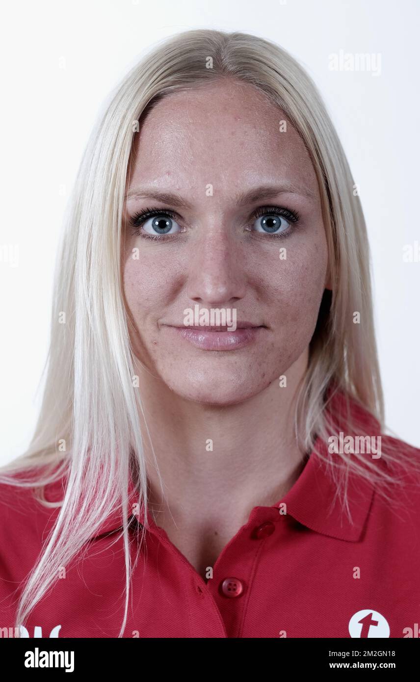 Belgian Hanne Claes poses for the photographer at the Belgian Athletics ...
