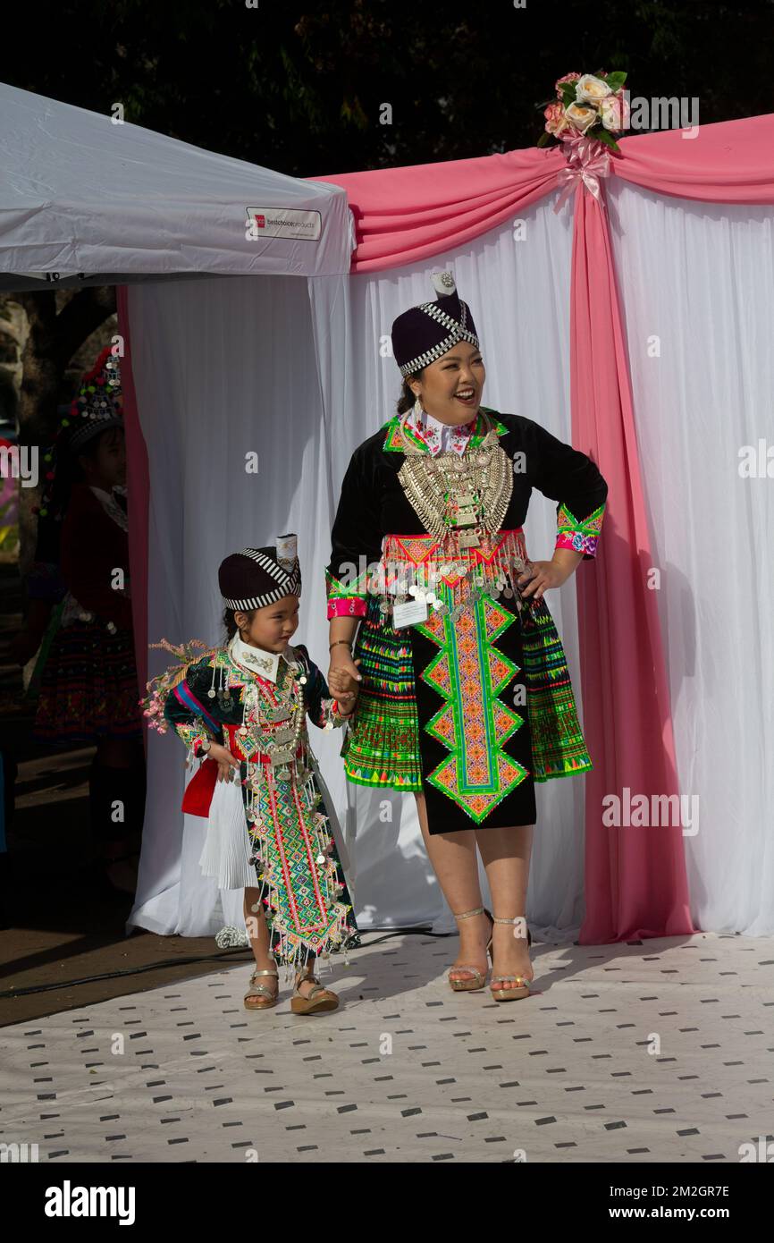 Hmong american fashion hi-res stock photography and images - Alamy