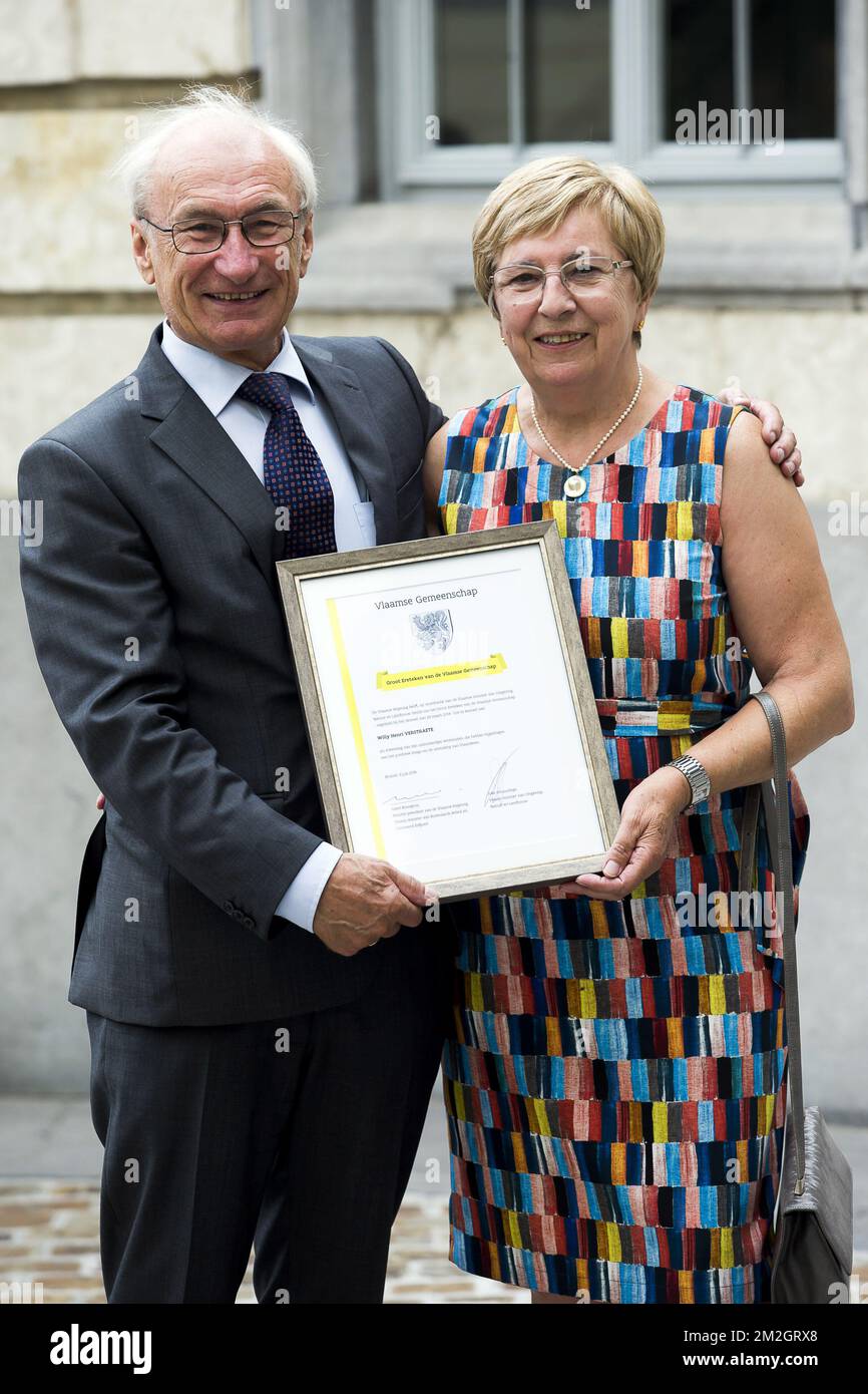 Economist Willy Verstraete and his wife pictured during the award ...