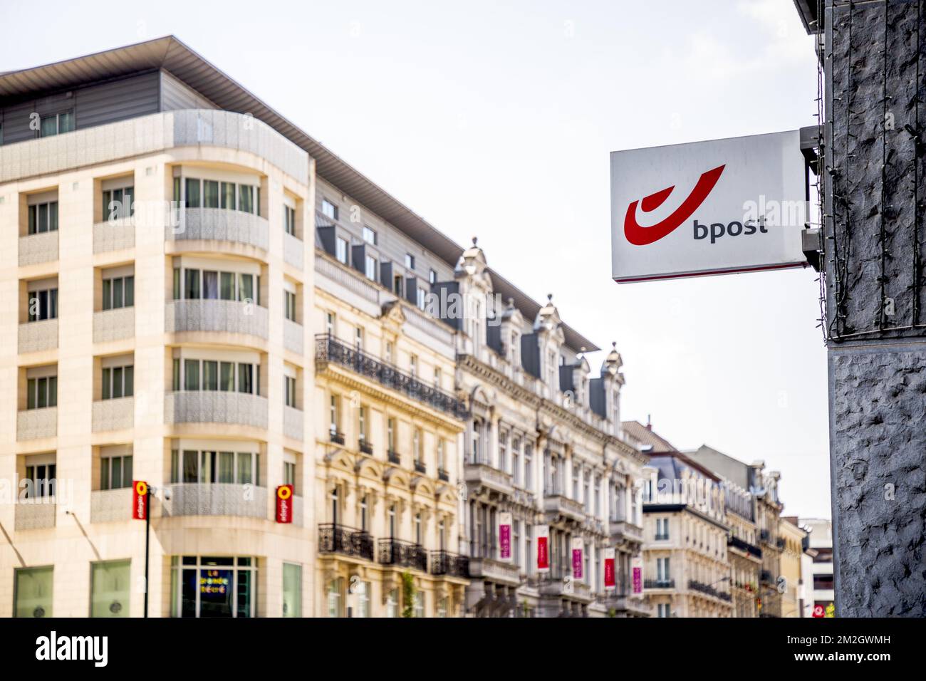 Bpost logo hi-res stock photography and images - Alamy