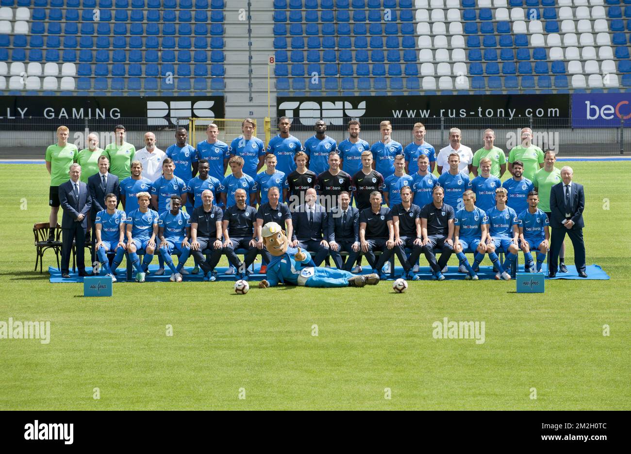 Top 10 berge hi-res stock photography and images - Alamy