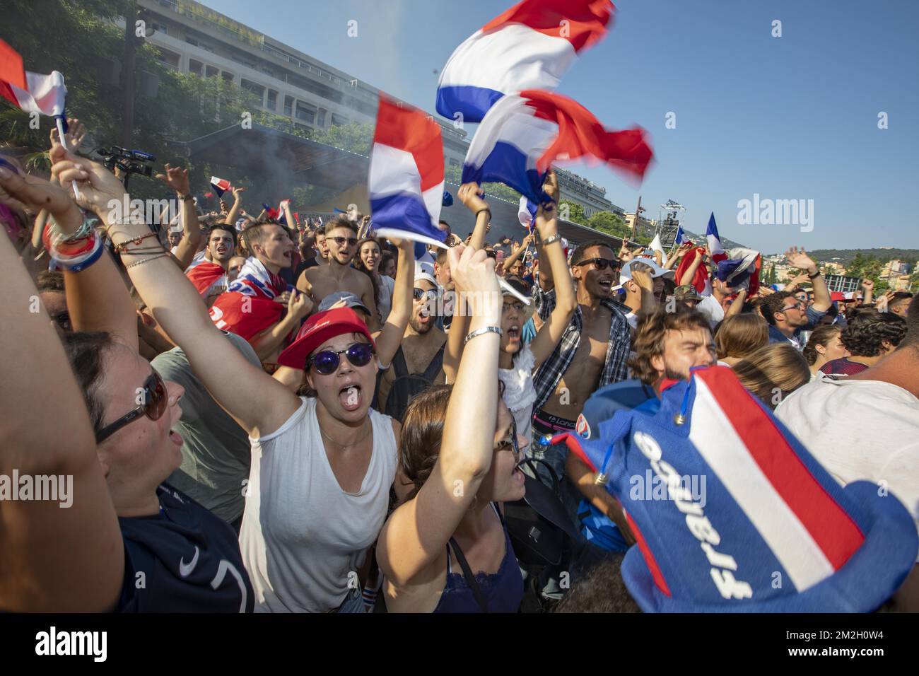 Victoire équipe de france hi-res stock photography and images - Alamy