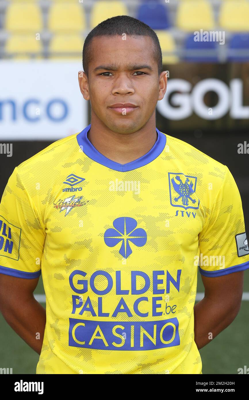 STVV's Kurt Abrahams poses for the 2018-2019 season photo shoot of ...