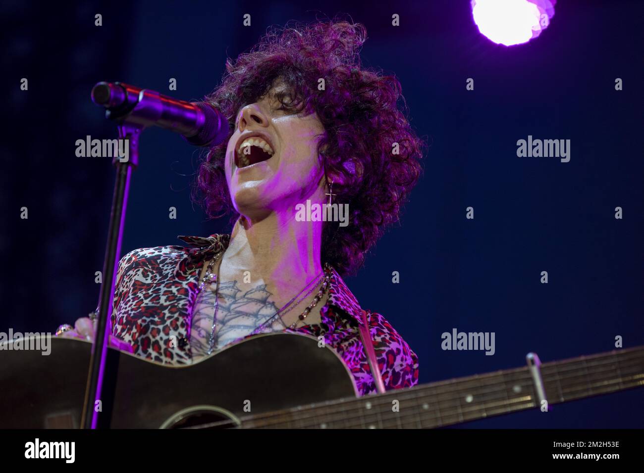 LP (Laura Pergolizzi ) in concert at the Nice Jazz Festival. | LP ...