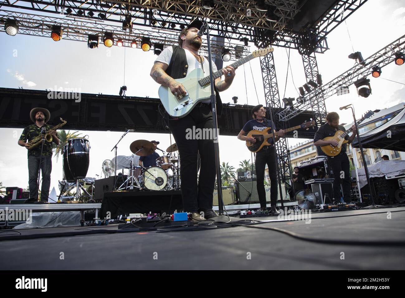 NATHANIEL RATELIFF & THE NIGHT SWEATS in concert at the Nice Jazz ...