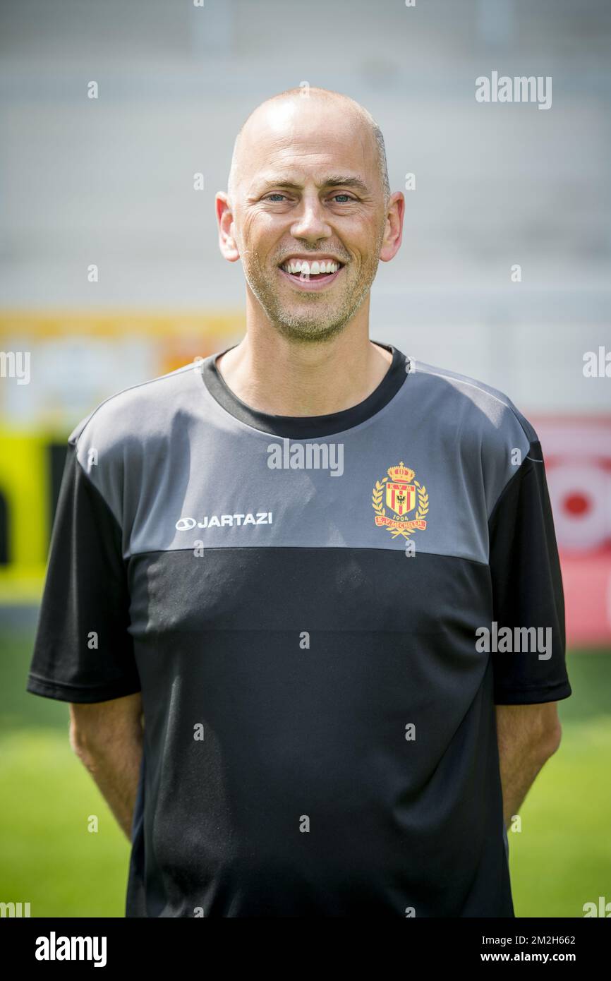 Mechelen's team doctor Hendrik Gevers poses for photographer at the ...