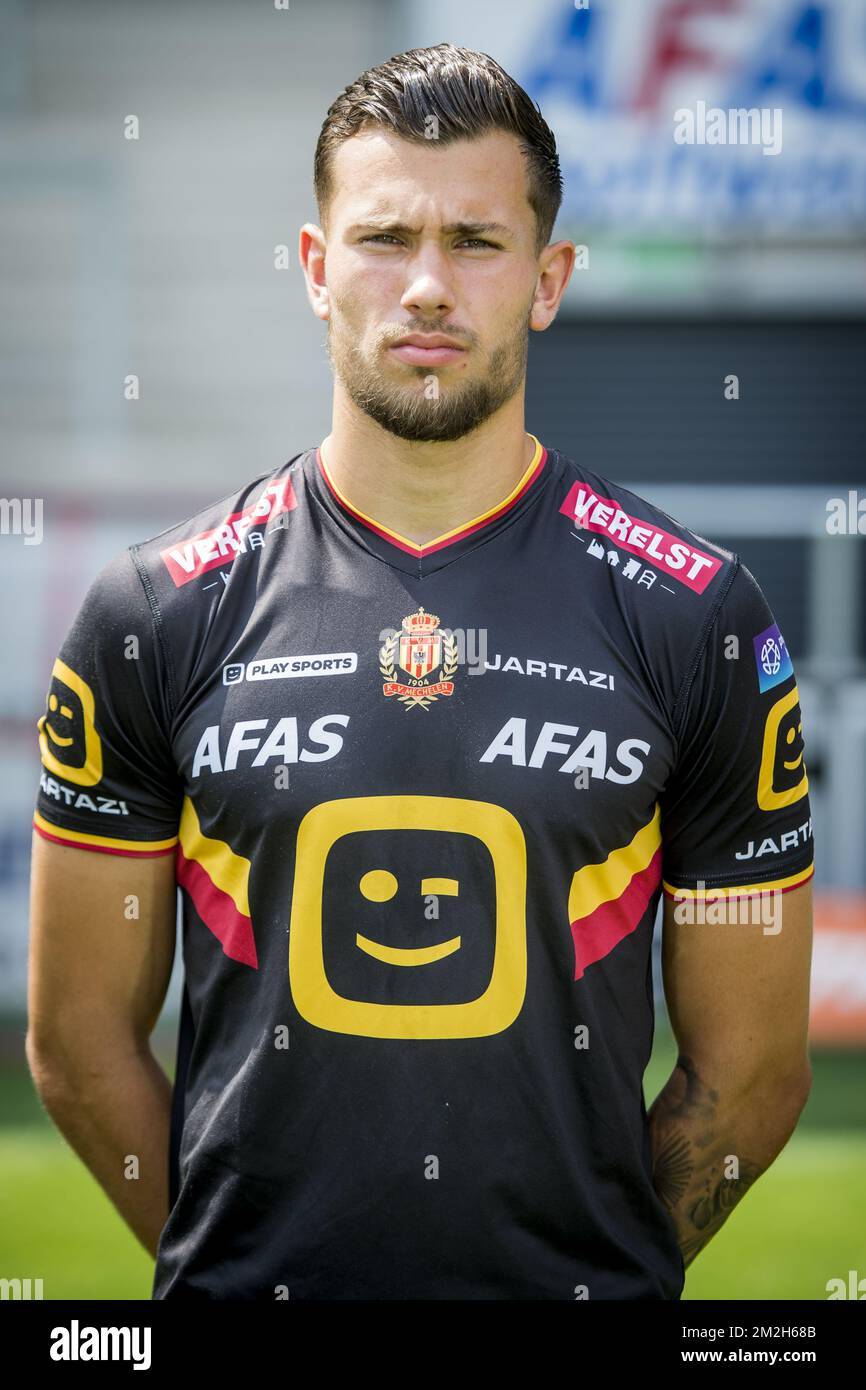 Mechelen's goalkeeper Michael Verrips poses for photographer at the ...