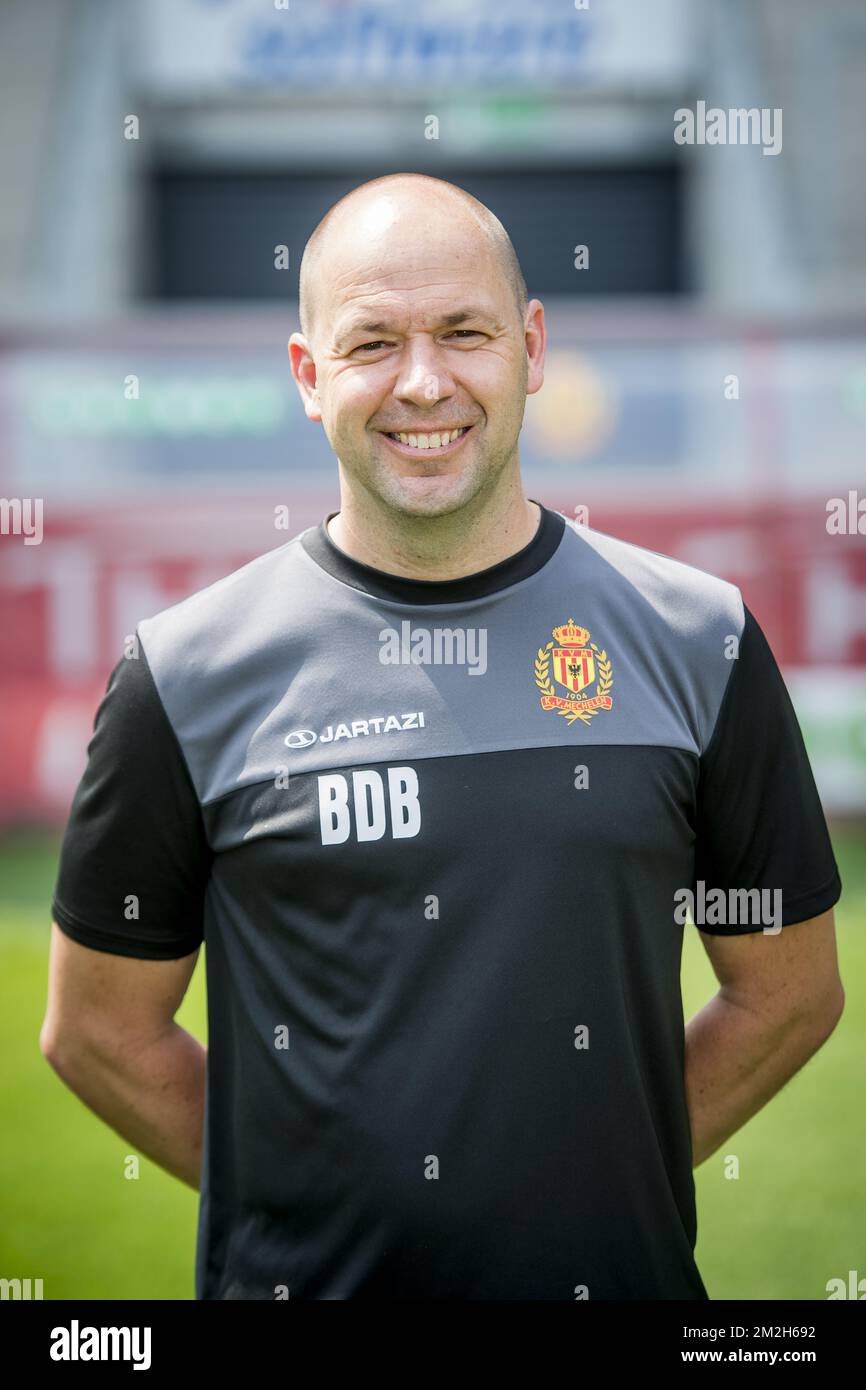 División de fotos hi-res stock photography and images - Alamy