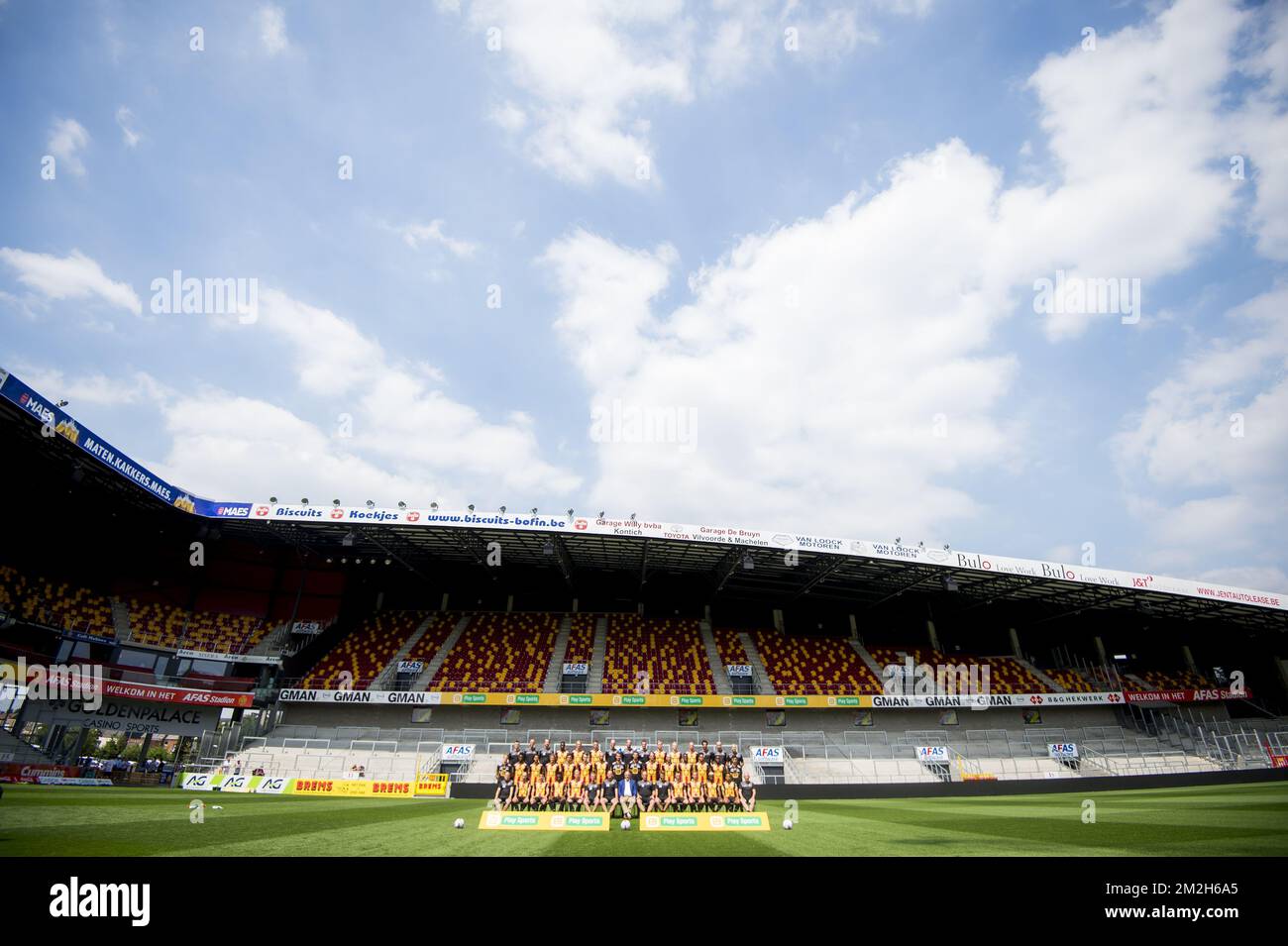 21 bols hi-res stock photography and images - Alamy