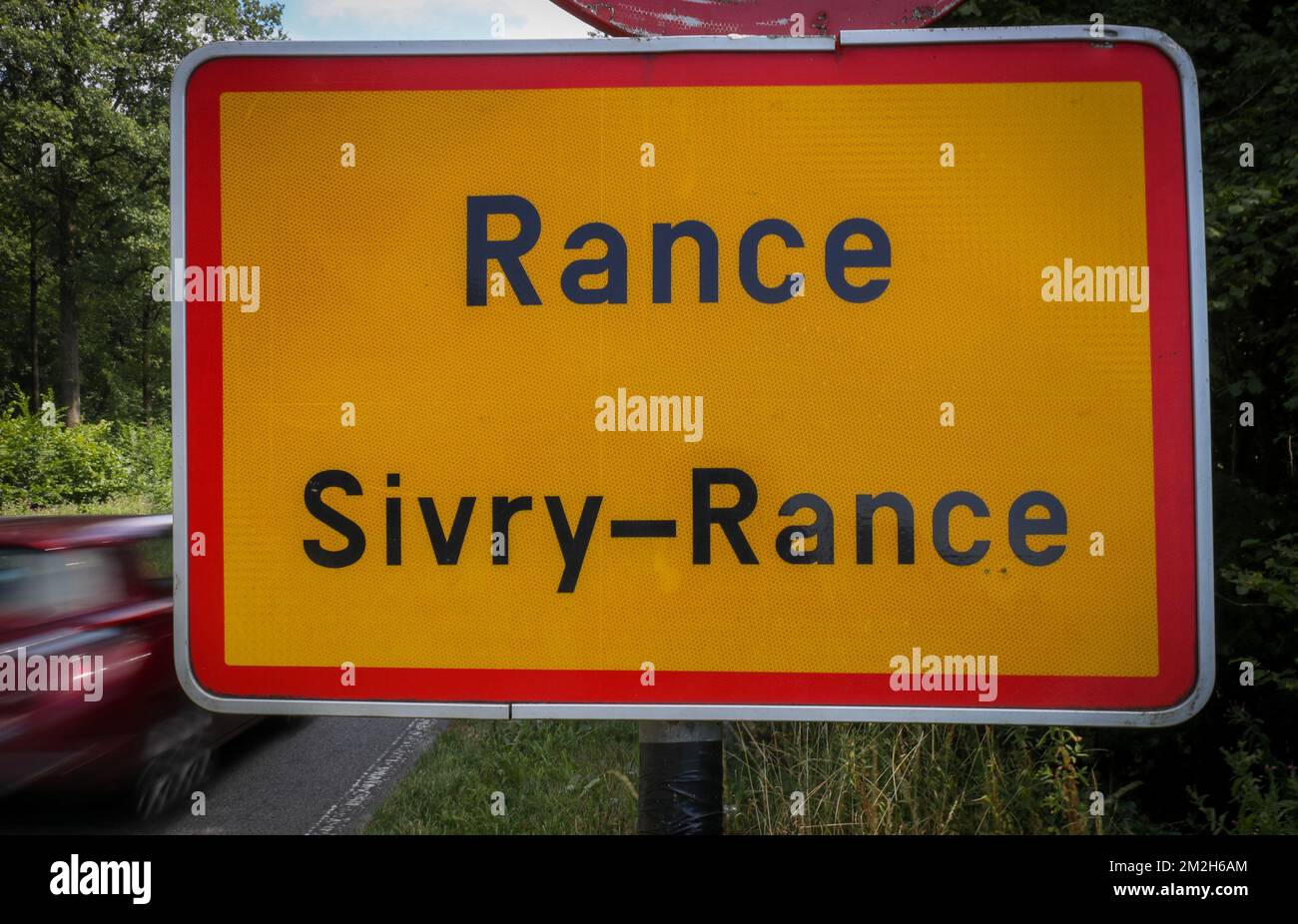 Illustration shows the name of the Rance, in Sivry-Rance municipality ...