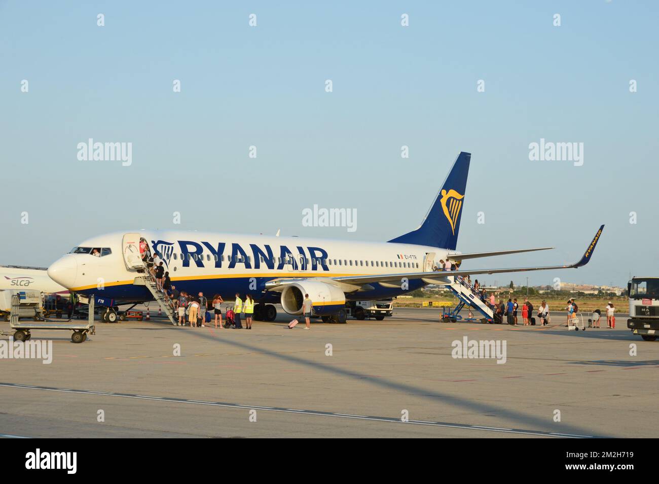 Passengers boarding | Embarquement des passagers 24/07/2018 Stock Photo ...