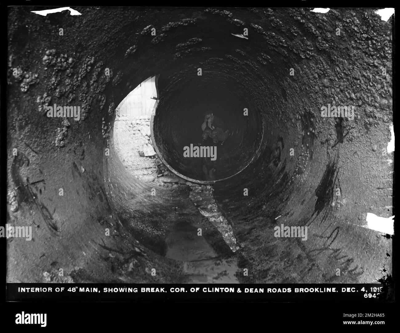 Distribution Department, break, interior of 48-inch main, showing break ...