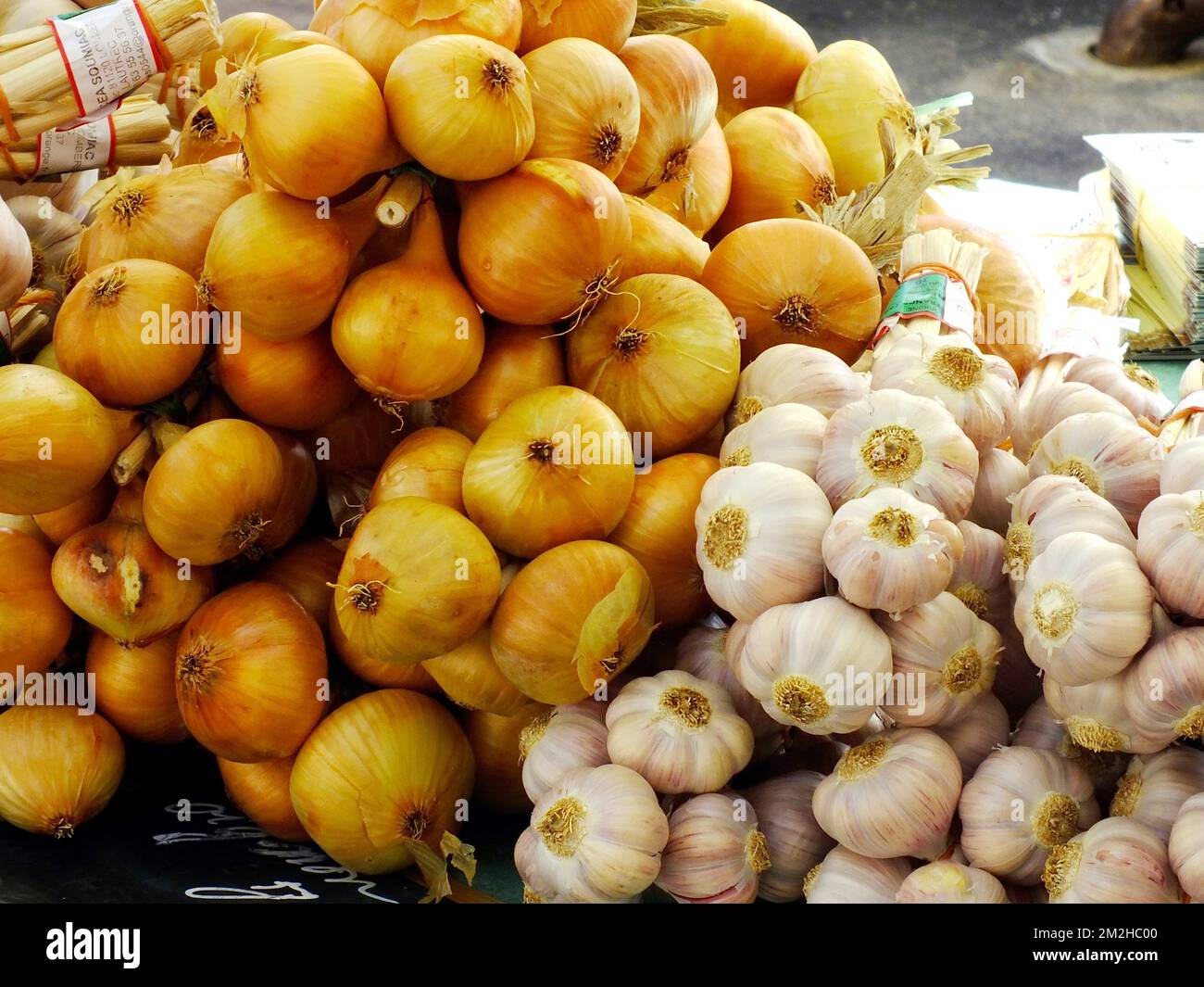Food | Alimentation ail et oignon 09/07/2018 Stock Photo - Alamy
