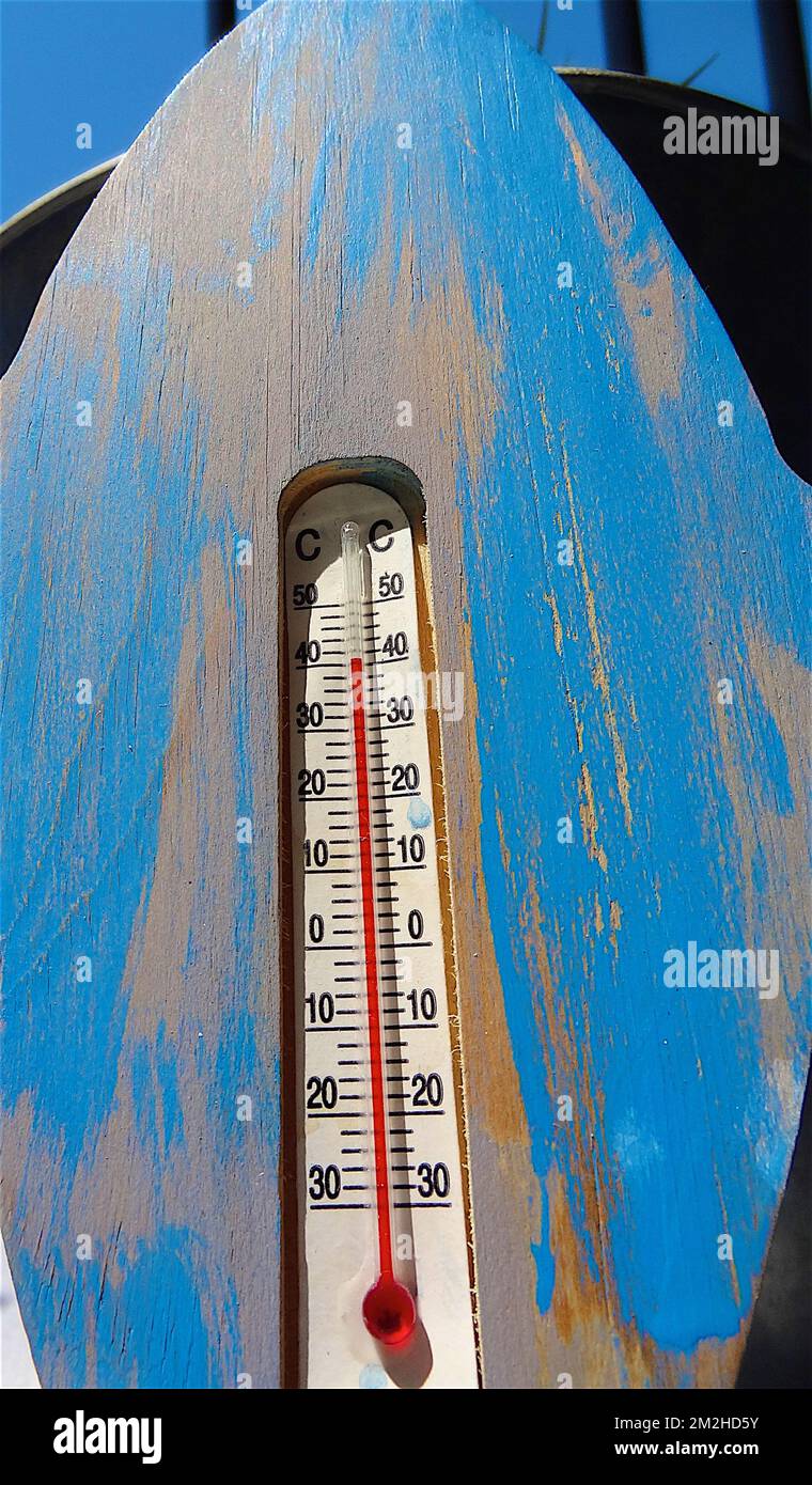 Strong heat | Fortes chaleurs 02/08/2018 Stock Photo - Alamy