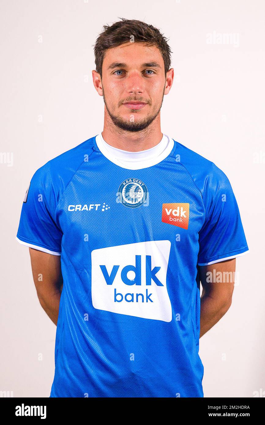 Gent's Roman Yaremchuk poses for the photographer at the 2018-2019 ...