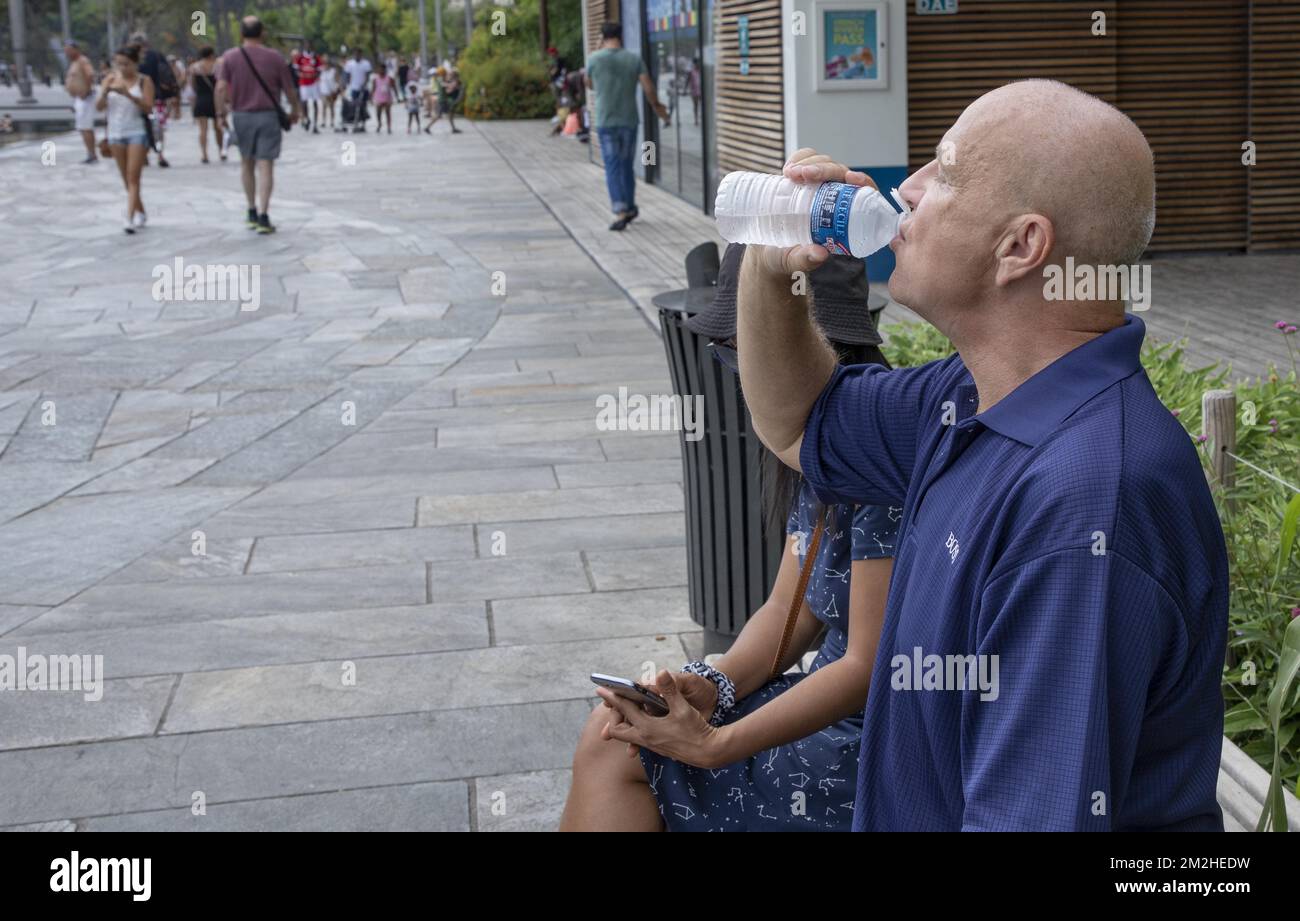 Shydrater hi-res stock photography and images - Alamy