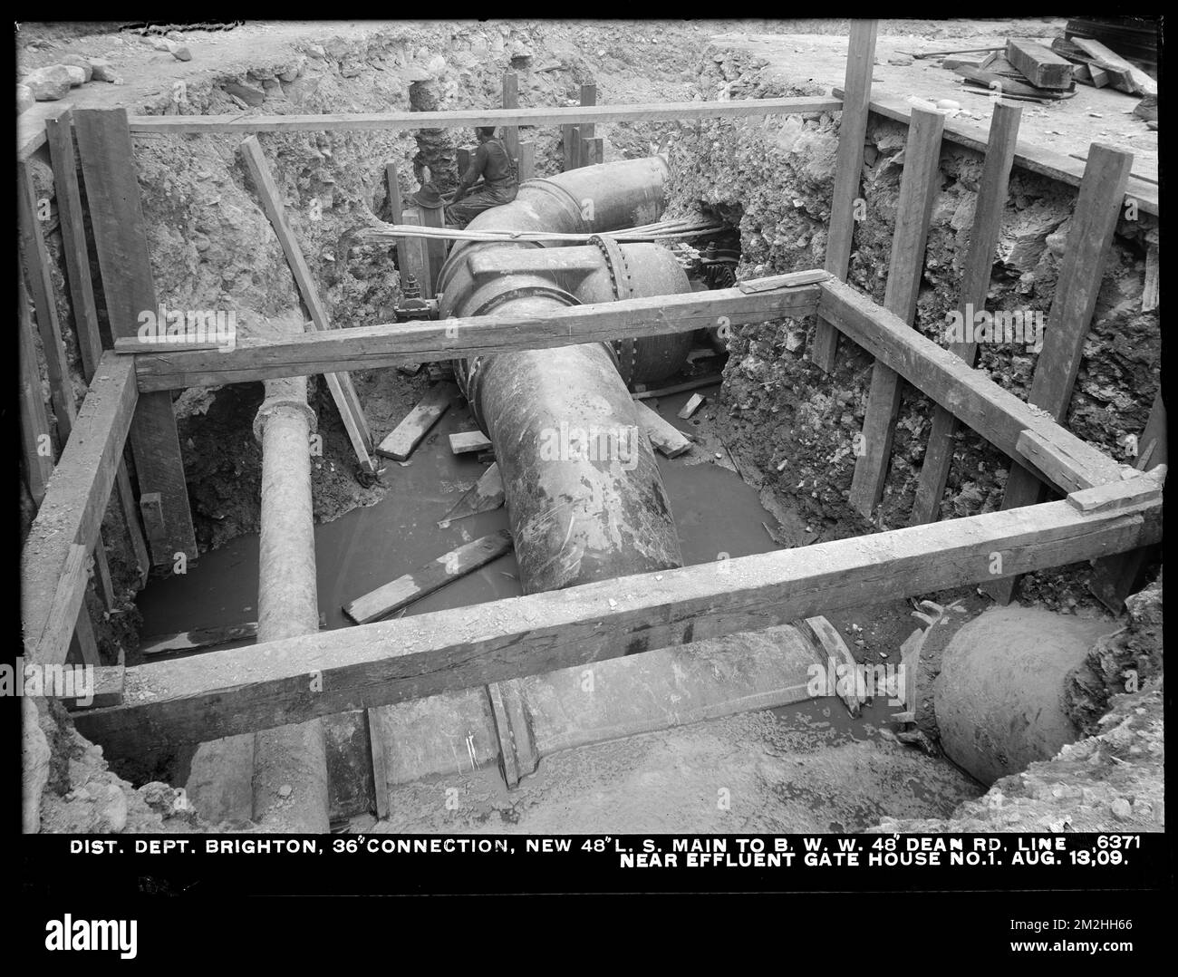 Distribution Department, Low Service Pipe Lines, 36-inch connection of ...