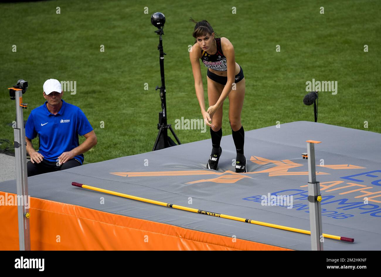 Claire orcel saut en hauteur hi-res stock photography and images - Alamy