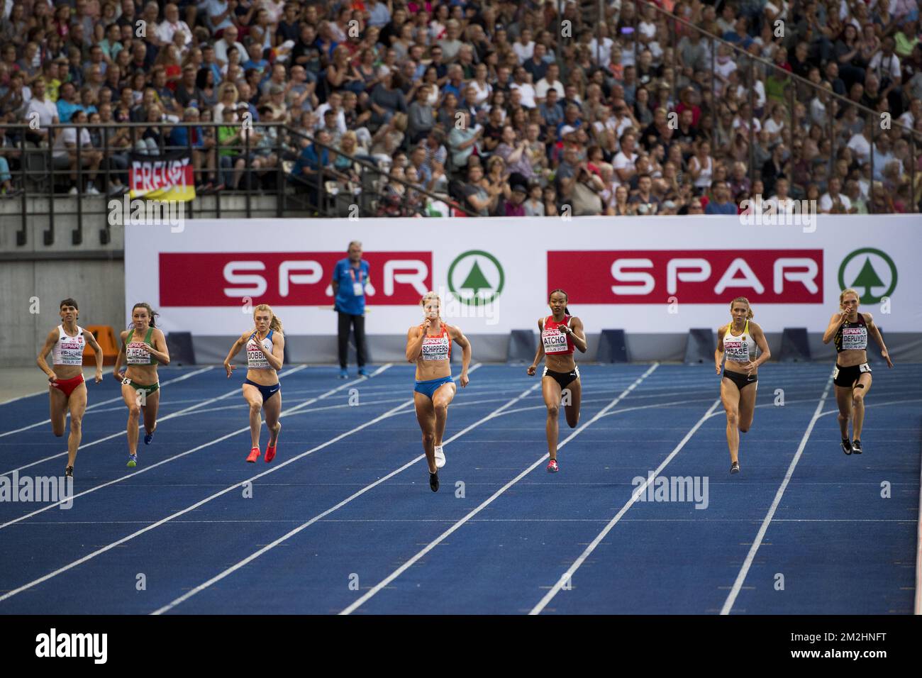 Anna healy hi-res stock photography and images - Alamy