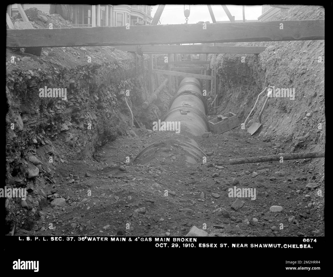 Distribution Department, Low Service Pipe Lines, Section 37, 36-inch ...
