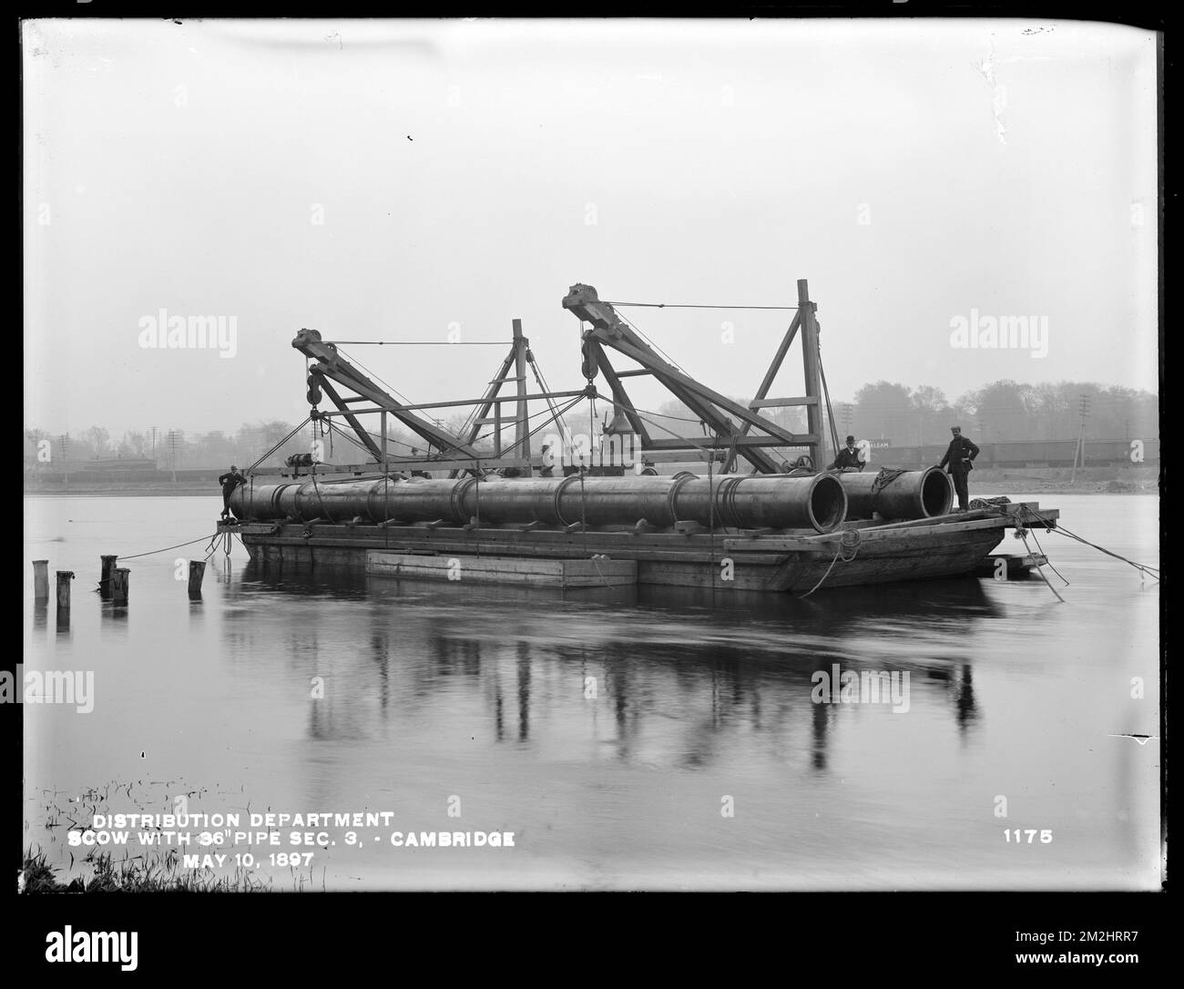 Distribution Department, Low Service Pipe Lines, Section 3, scow with ...