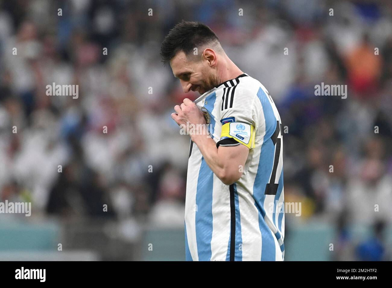 Lionel MESSI (ARG) smiles embarrassed, action, single image, cut single ...