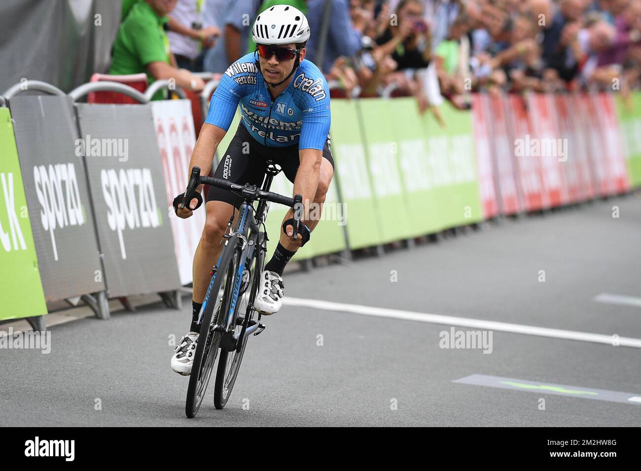 Belgian Sean De Bie of Verandas Willems - Crelan crosses the finish ...