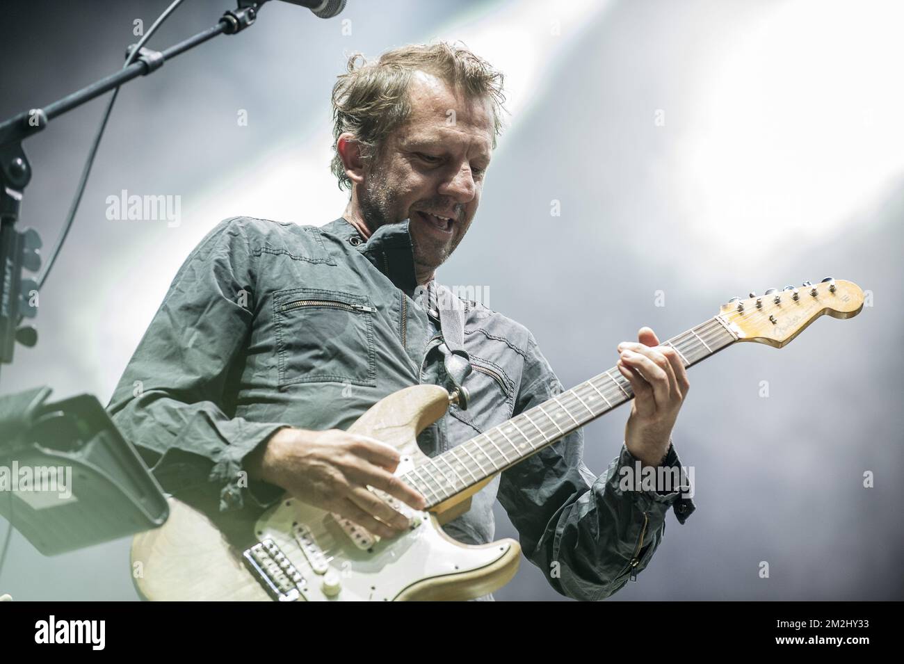 Belgian band Deus performs live at the BSF | Deus en concert au BSF 17 ...