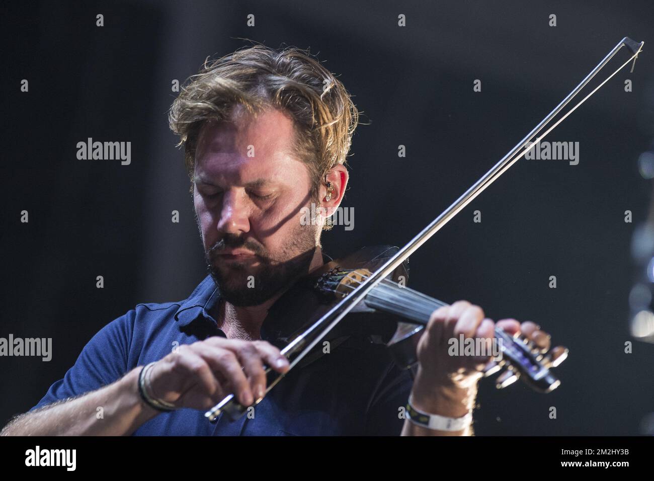 Belgian band Deus performs live at the BSF | Deus en concert au BSF 17 ...
