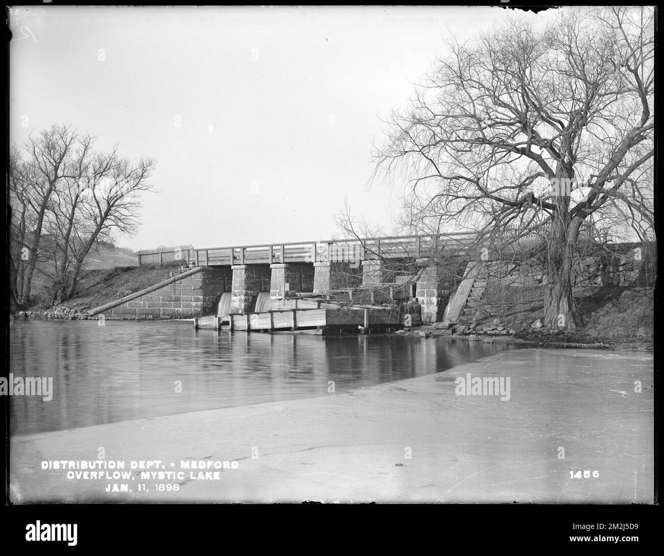 Distribution Department, Mystic Lake, Overflow, Medford, Mass., Jan. 11 ...