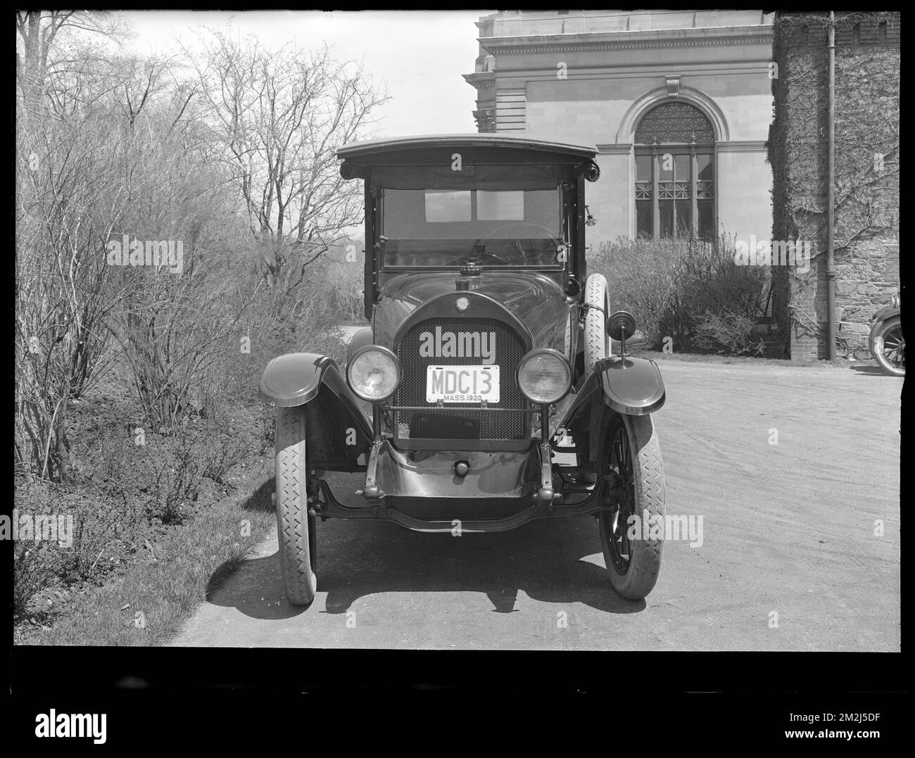 Distribution Department, MWW truck No. 3 [MDC No. 13], Jeffery; front ...