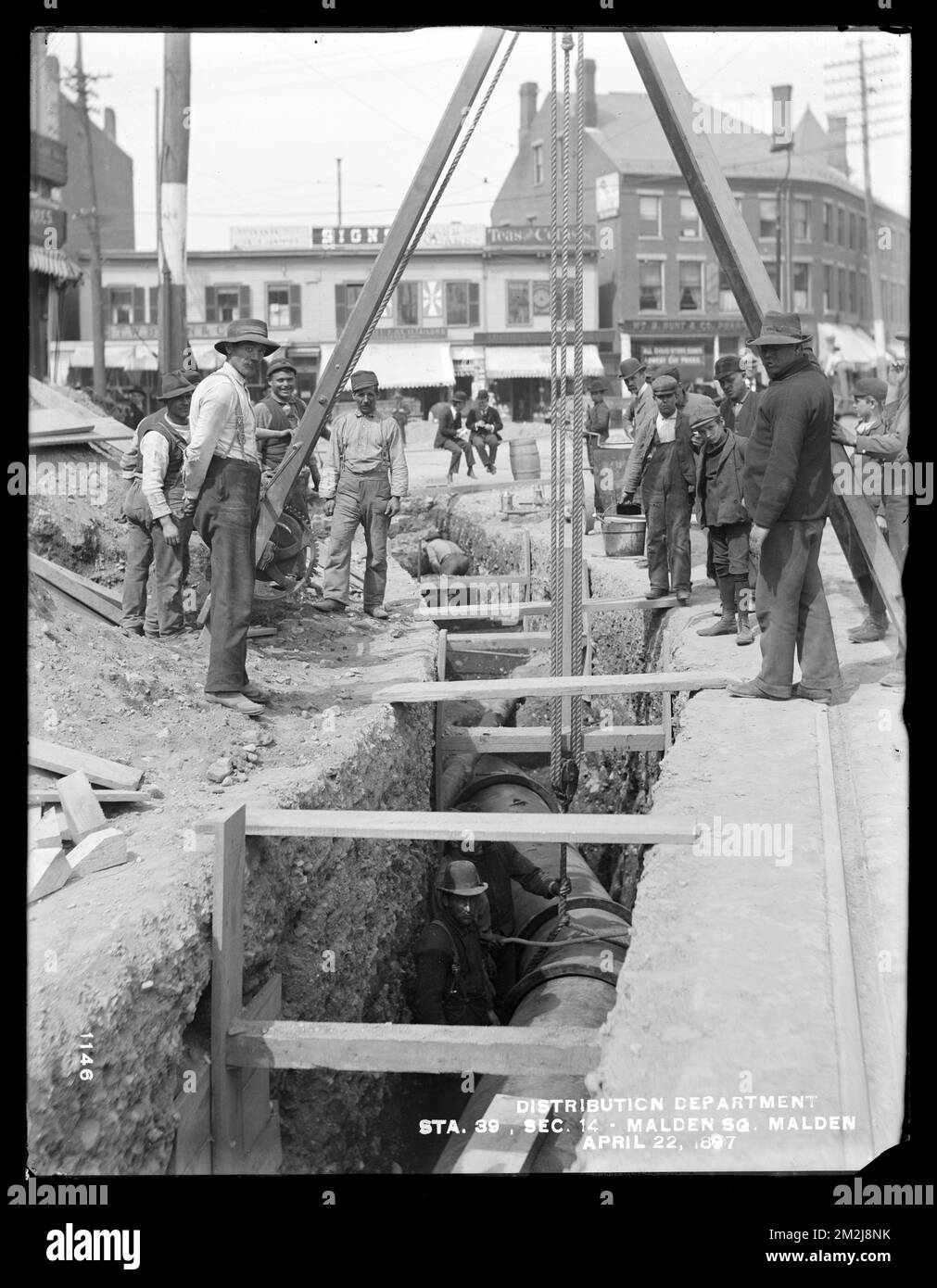 14 inch pipe hi-res stock photography and images - Alamy