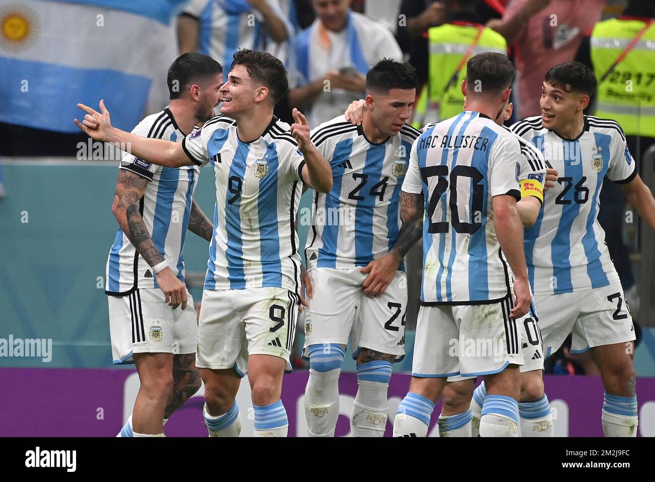 22 9 11 2022 hi-res stock photography and images - Alamy