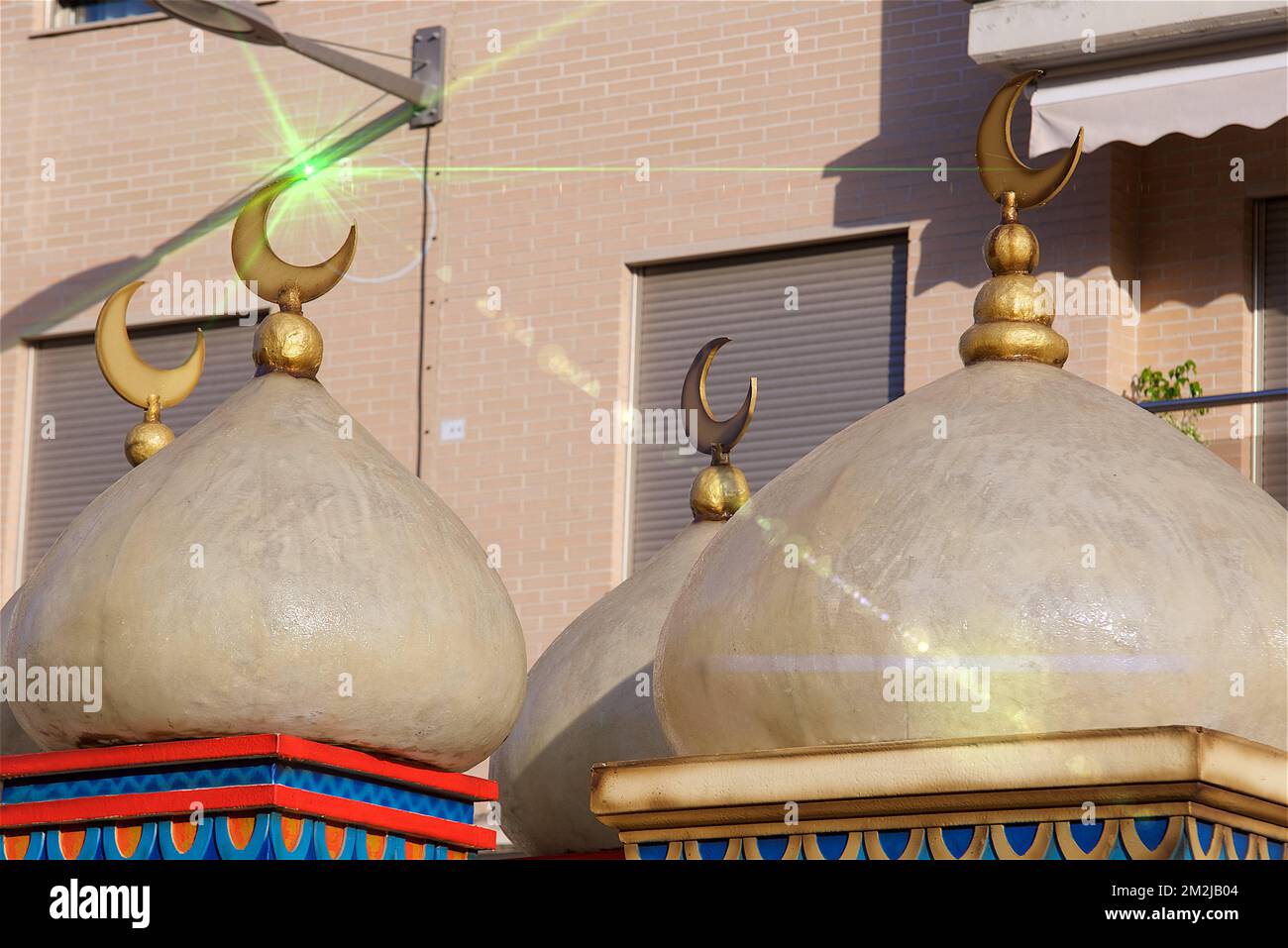 Symbol mosque | Symbole de mosquée 15/08/2018 Stock Photo - Alamy