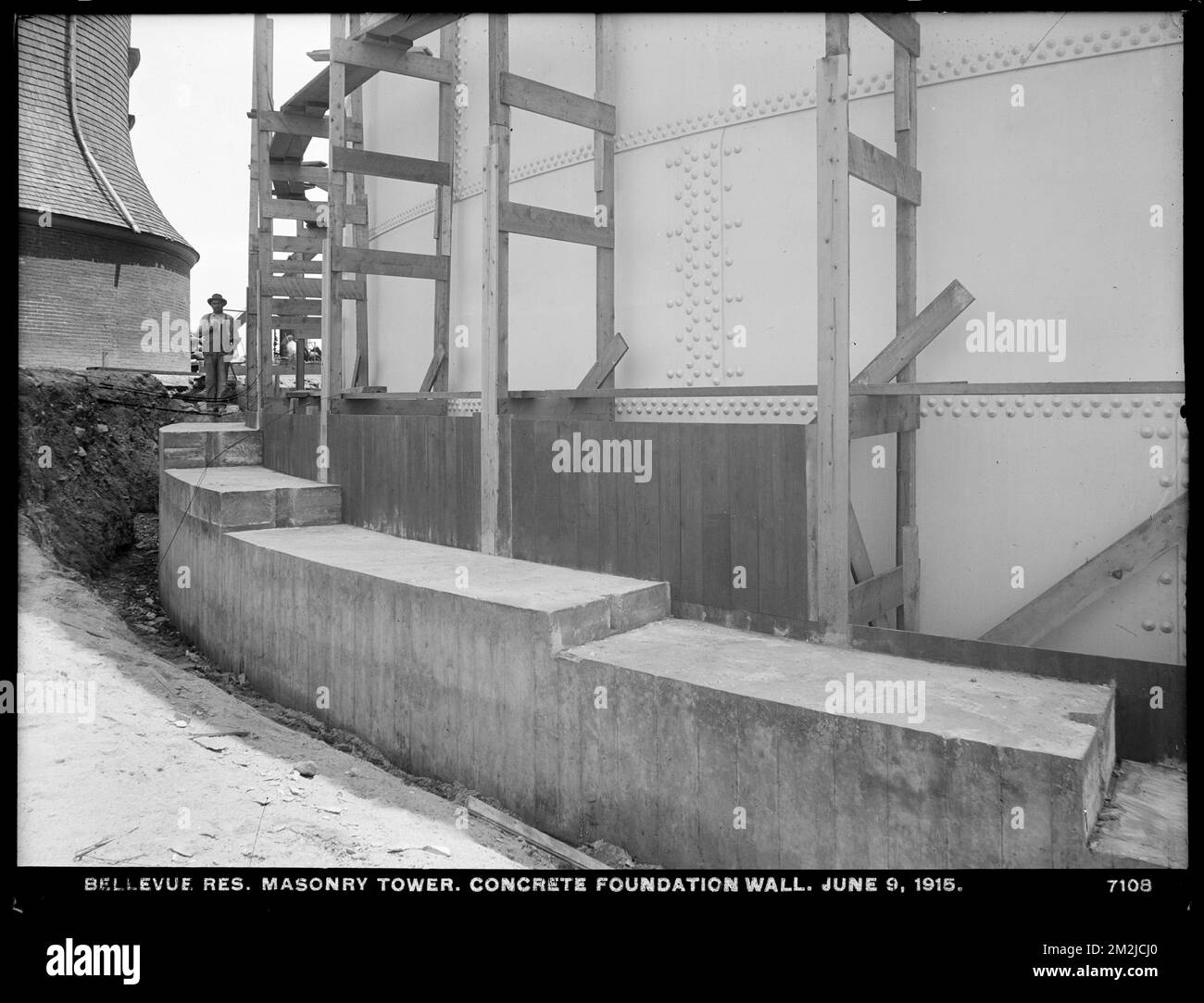 Distribution Department, Southern Extra High Service Bellevue Reservoir ...