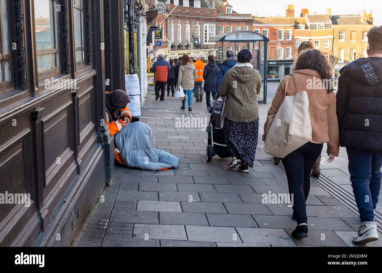 Man begging on the streets of Royal Windsor Berkshire , England , UK ...