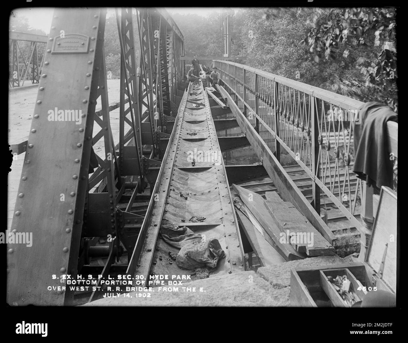 At the bottom of park street Black and White Stock Photos & Images - Alamy