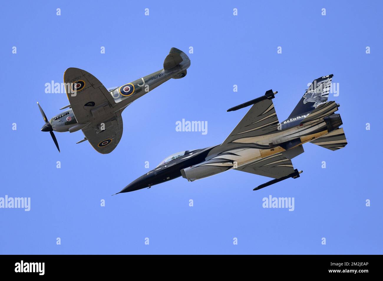 The Supermarine Spitfire fighter jet and the Belgian F-16 demo fighter ...