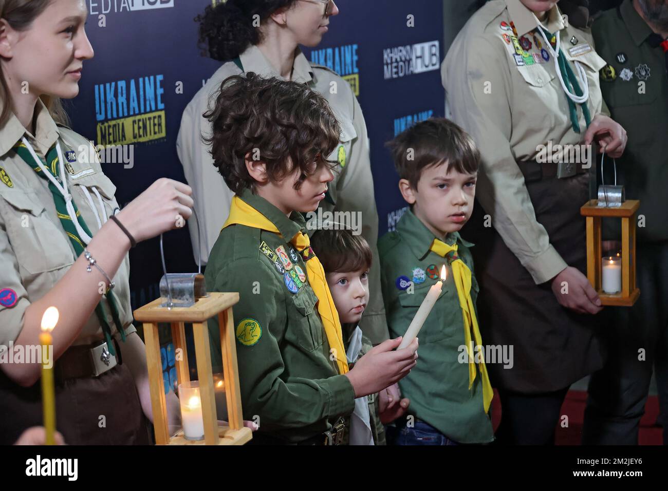 Non Exclusive: KHARKIV, UKRAINE - DECEMBER 13, 2022 - Plast scouts are ...