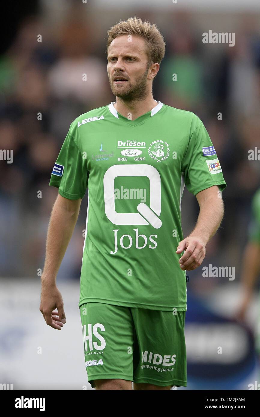 Robin henkens hi-res stock photography and images - Alamy