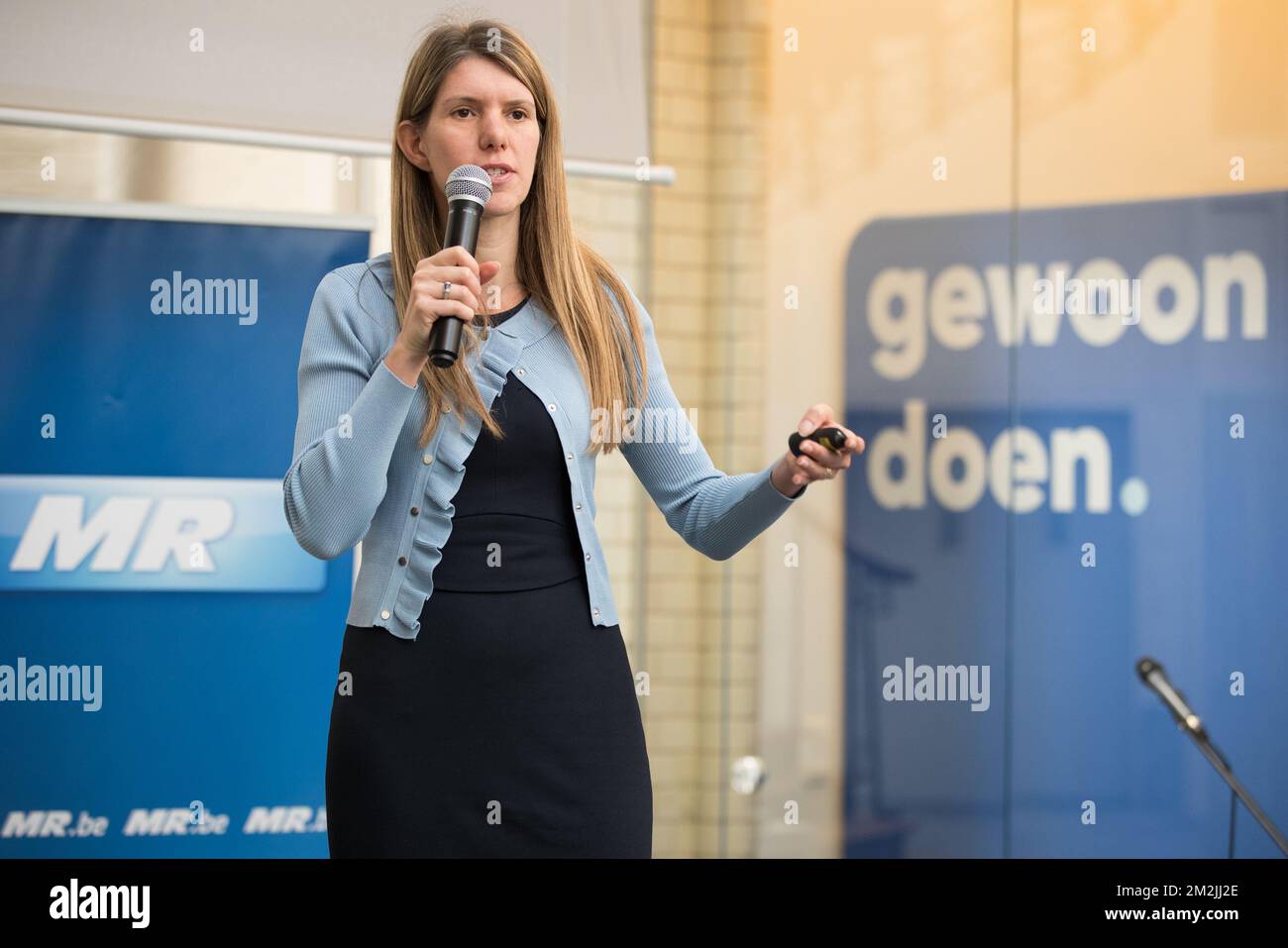 Mr els hi-res stock photography and images - Alamy