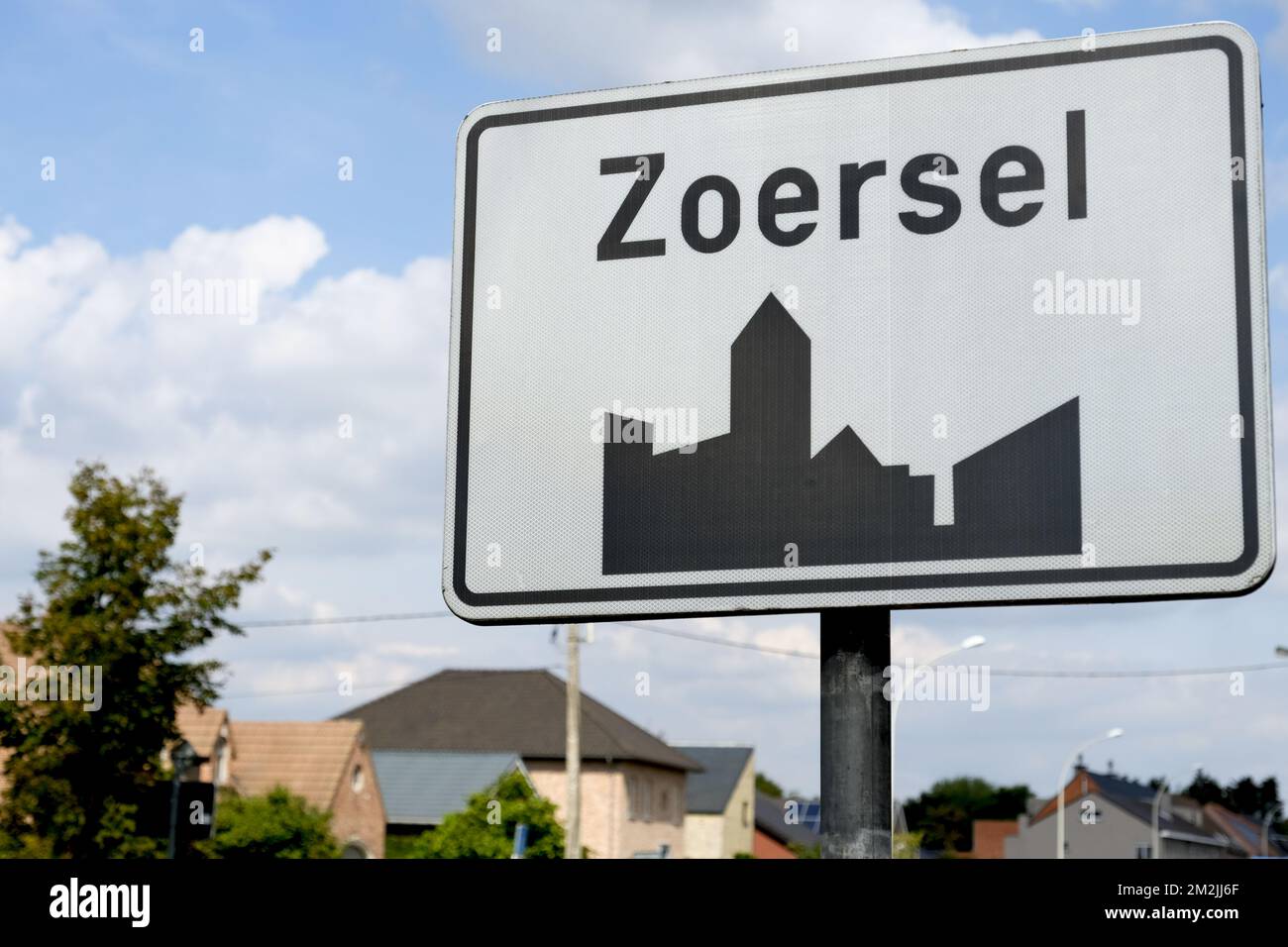 Illustration shows the name of the Zoersel municipality on a road sign ...