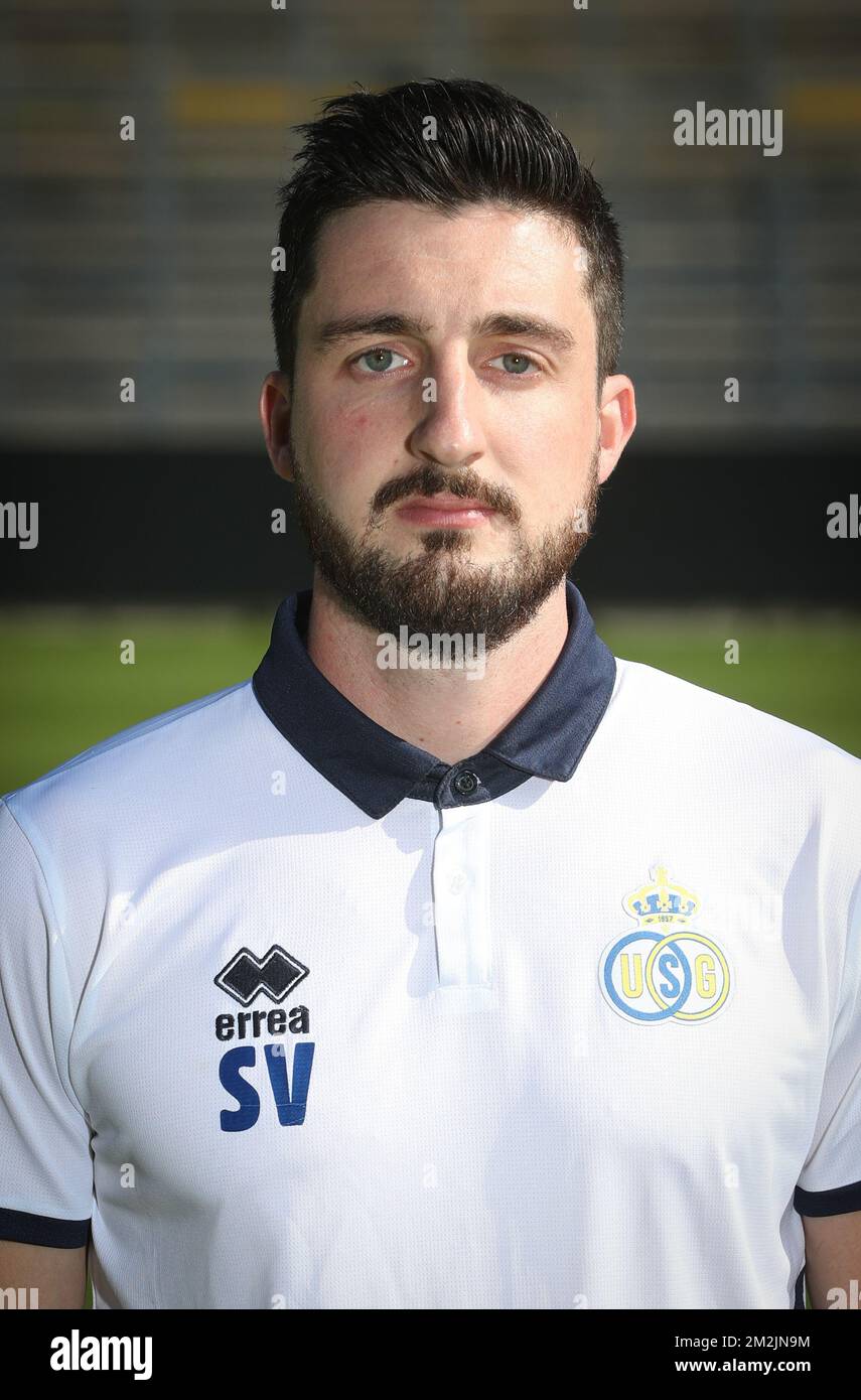 Union's Stephen Van den Berg poses for photographer at the 2018-2019 ...