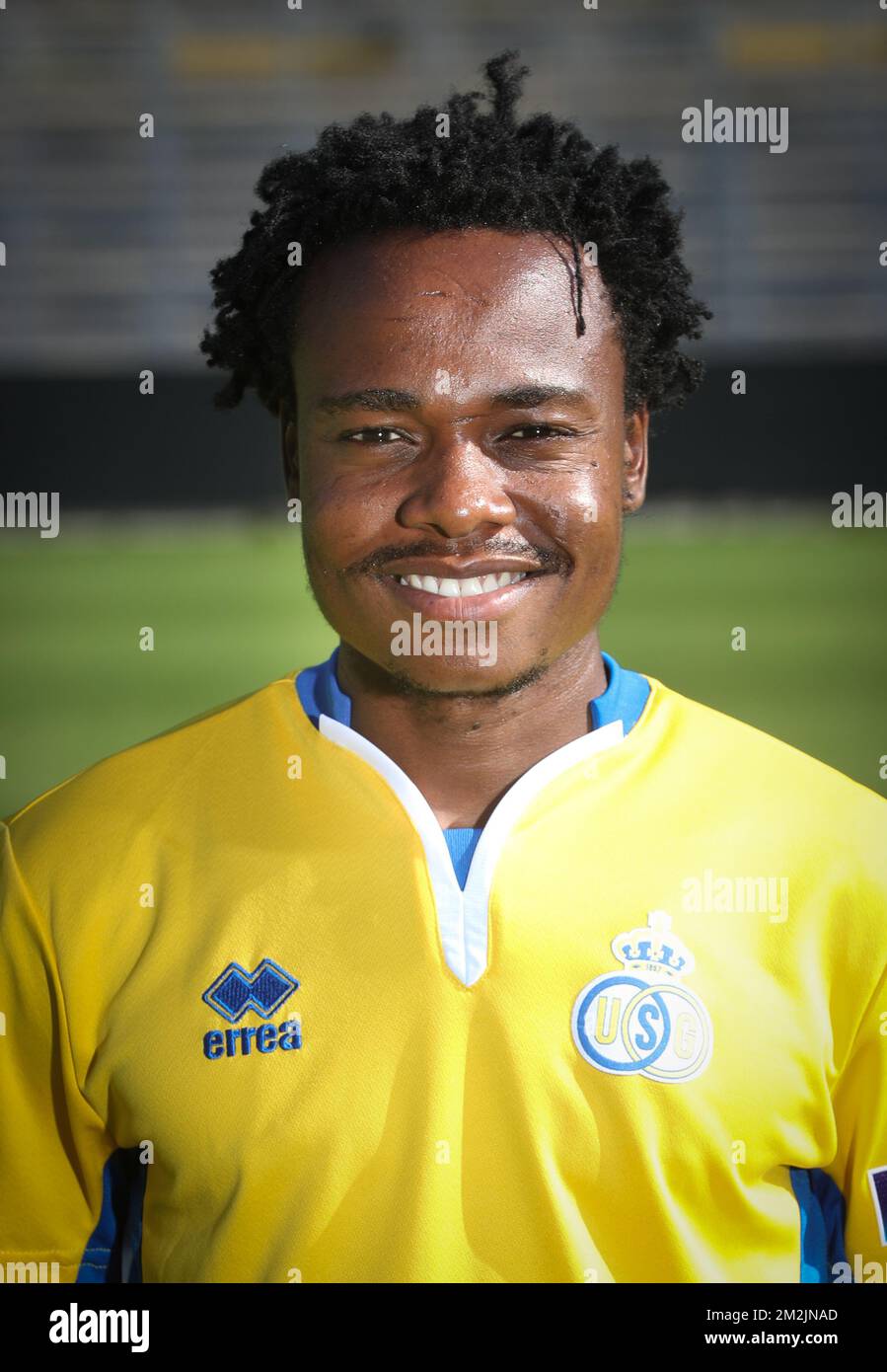 Union's Percy Tau poses for photographer at the 2018-2019 season photo ...