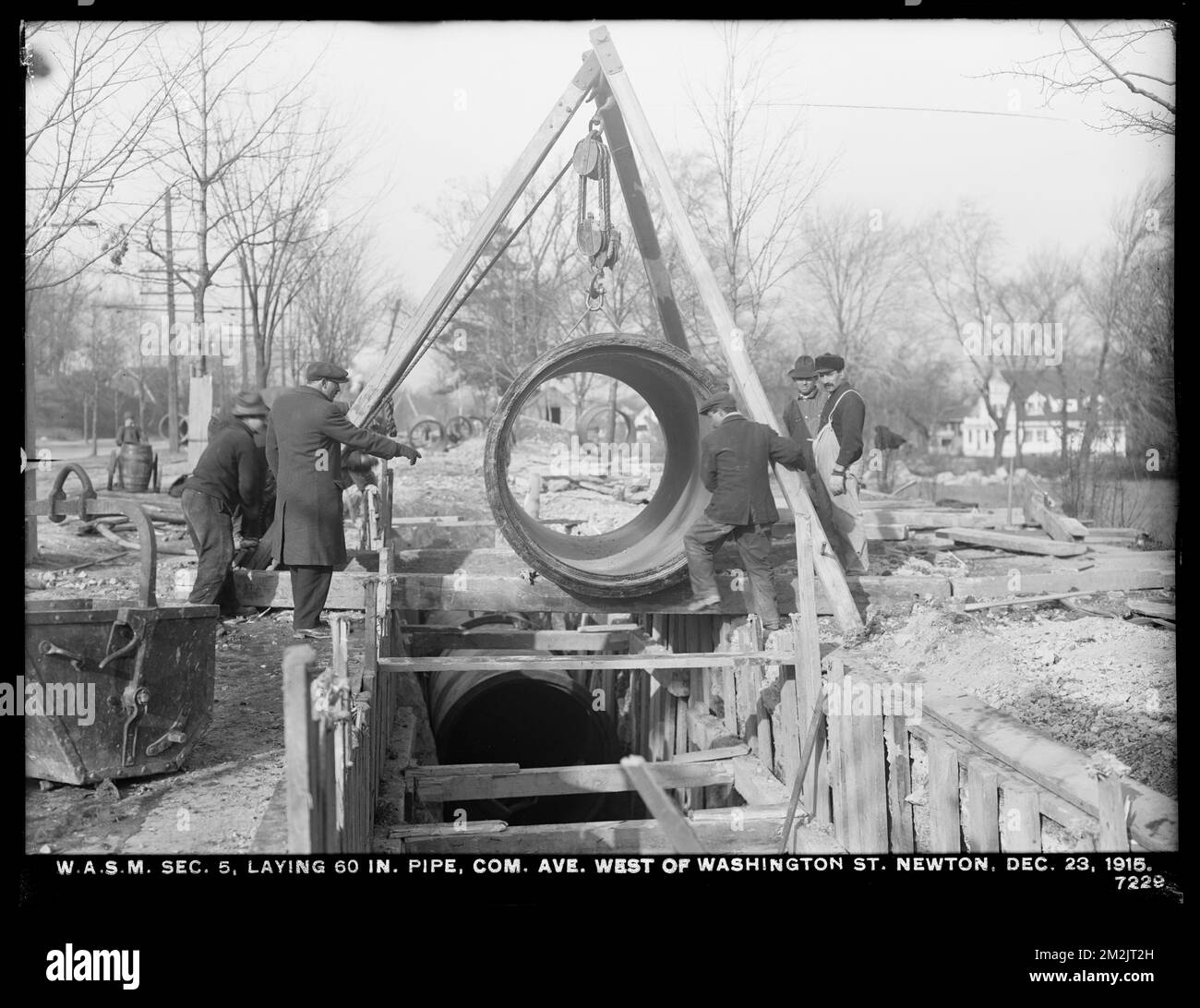 Commonwealth department of works hi-res stock photography and images ...