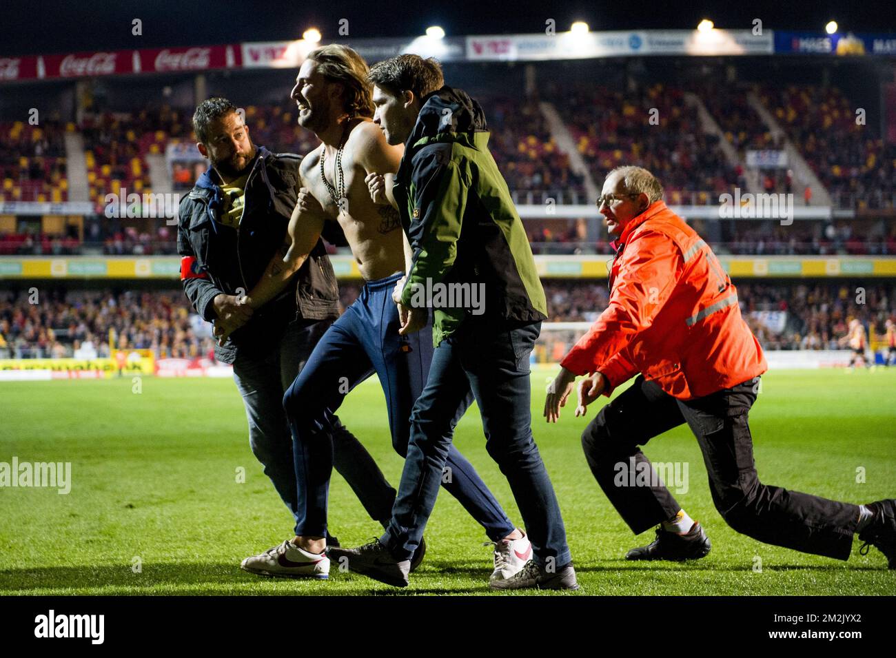 Hooligan soccer hi-res stock photography and images - Alamy