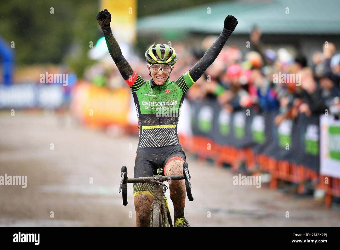 Us Keough Kaitlin celebrates as she crosses the finish line to win the ...